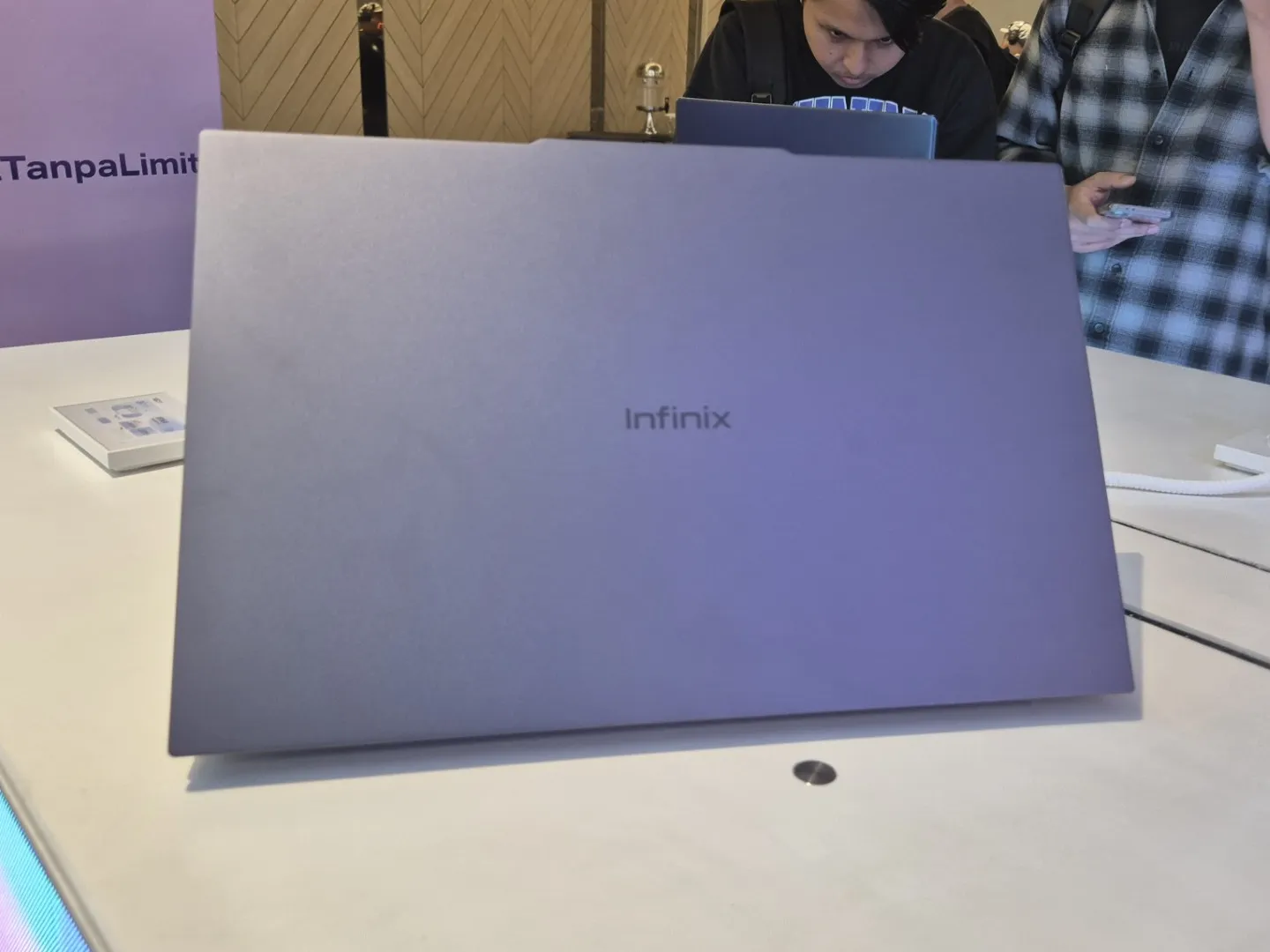 Infinix Rilis INBOOK X2 dan XBOOK B15, Laptop Stylish & Tangguh
