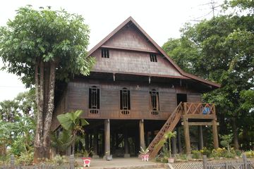 Berita Rumah Tradisional Bugis Terbaru Hari Ini - Bobo