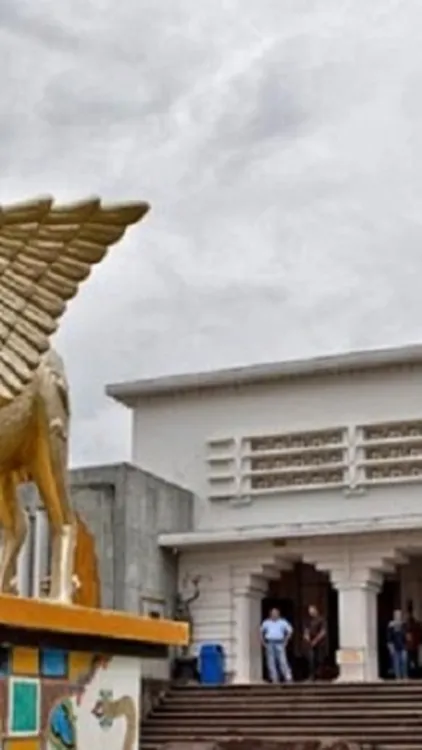 Lembuswana, Simbol Kerajaan Kutai Kartanegara Yang Jadi Ikon Museum ...