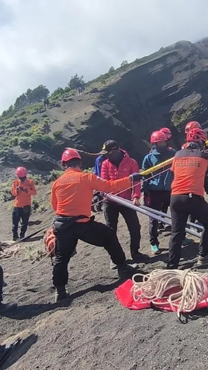 Kronologi Jatuh dan Meninggalnya Pendaki Asal Brasil di Gunung Rinjani