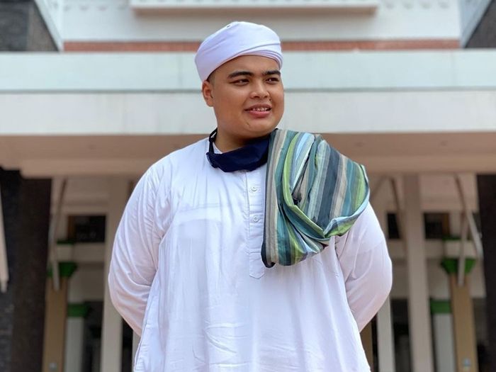 Profil dan Biodata Ameer Azzikra, Adik Alvin Faiz yang Tutup Usia di Umur 20 Tahun - Nova