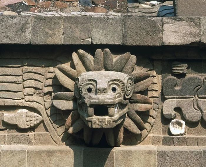 Quetzalcoatl, Raja Tua Bijaksana yang Sering Disebut di Mitologi Aztec ...
