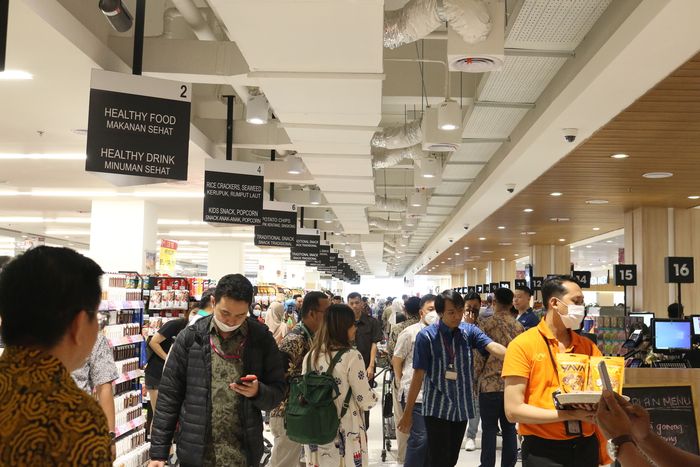 3 Tempat Hangout Baru yang Asik di Mall Alam Sutera. Ada AEON Store! - CewekBanget