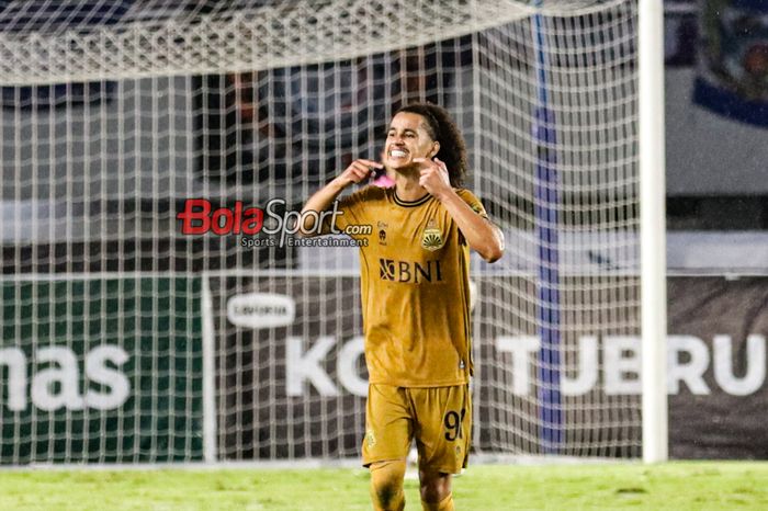 RESMI - Kendal Tornado FC Kenalkan 2 Pemain Asing untuk Championship ...