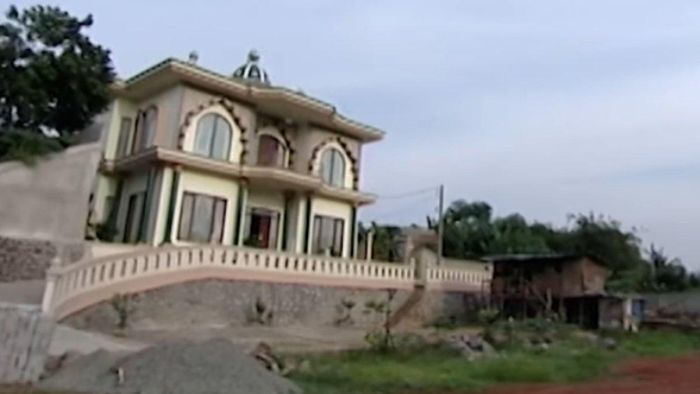 Mewahnya Rumah Mat Solar, Terinspirasi Masjid Nabawi sampai Sempat ...