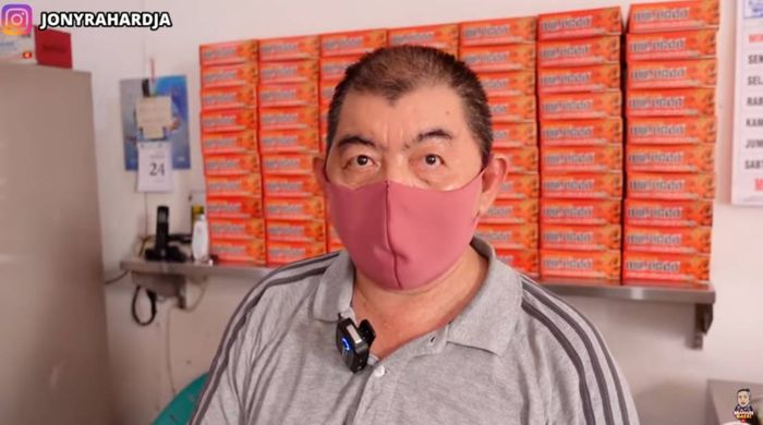 Ini Pemilik Ayam Goreng Widuran Solo yang Viral karena Baru Mengaku ...