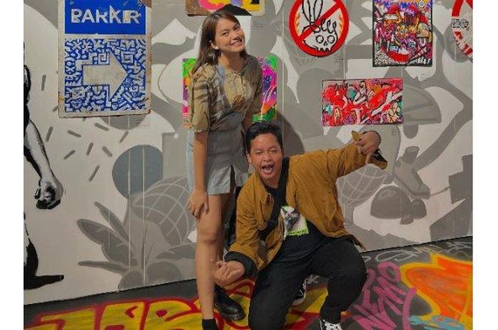 Tretan Muslim Sampai Kirim Karangan Bunga, Dustin Tiffani Pamerkan ...