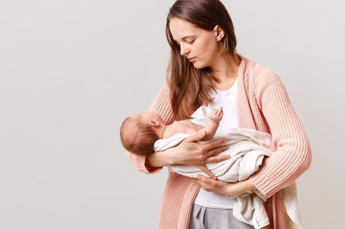 5 Arti Mimpi Menggendong Bayi Perempuan, Simbol Keberuntungan atau ... 5 Arti Mimpi Menggendong Bayi Perempuan, Simbol Keberuntungan atau ...