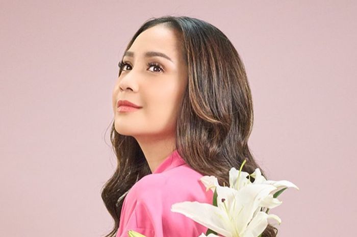 Ramai di Medsos, OOTD Simpel Nagita Slavina di Mall Ternyata Berbalut ... Ramai di Medsos, OOTD Simpel Nagita Slavina di Mall Ternyata Berbalut ...