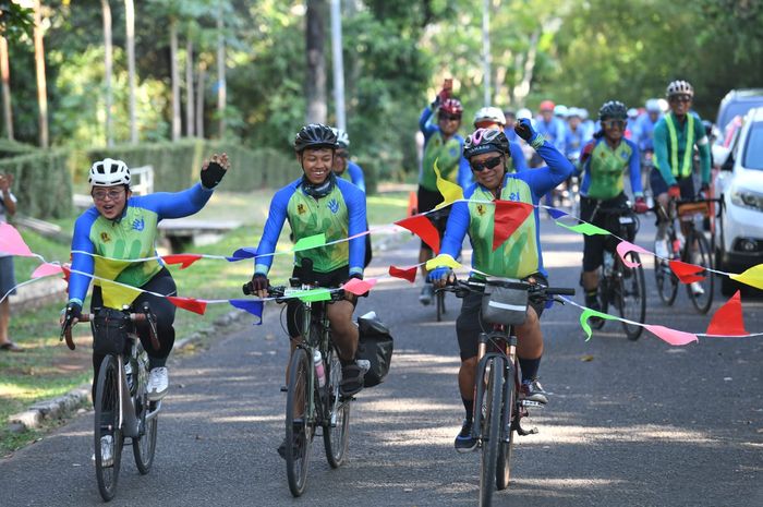 Tuntaskan Tantangan Gowes 660 Km, Tim Mapala UI Kembali Ke Hangatnya 'Pelukan' Sobat Alam ...