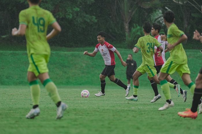Timnas U-17 Indonesia Jalani TC Terakhir, Nova Arianto Fokus Taktikal - Bolasport.com