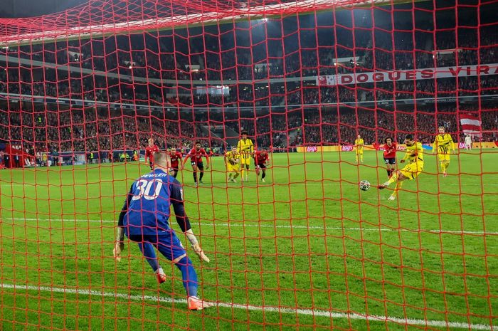 Lolos ke 8 Besar Liga Champions Bertemu Barcelona, Emre Can Mau ...