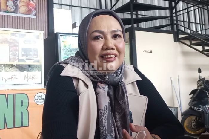 Kenal Lisa Mariana Sejak Tahun 2020, Elly Sugigi: Laki-laki Tergiur ... Kenal Lisa Mariana Sejak Tahun 2020, Elly Sugigi: Laki-laki Tergiur ...