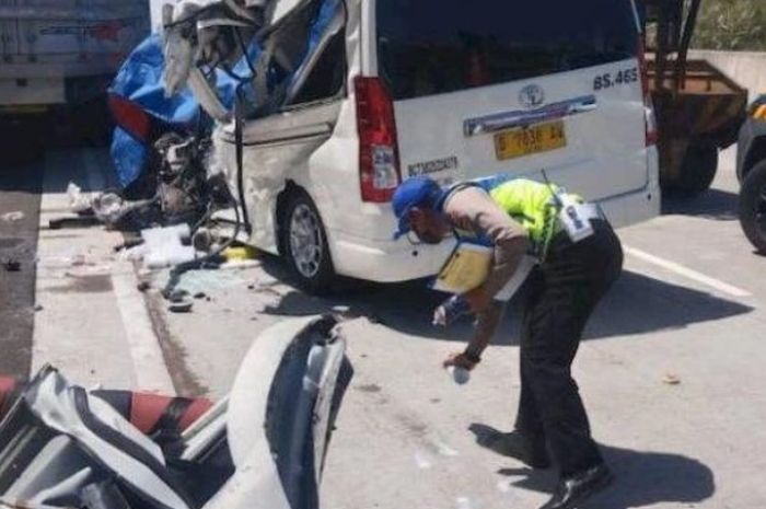 Kronologi Kecelakaan di Jalan Tol Cisumdawu Sumedang, Penyebabnya Diduga Sopir Mengantuk