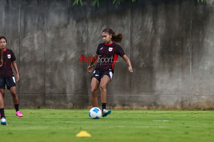Daftar Susunan Pemain Timnas Putri Indonesia Vs Kirgiztan - Claudia ...