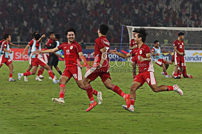 RESMI - Timnas U-23 Indonesia Dapat 1 Pemain Baru, Line-up Lini Depan ...