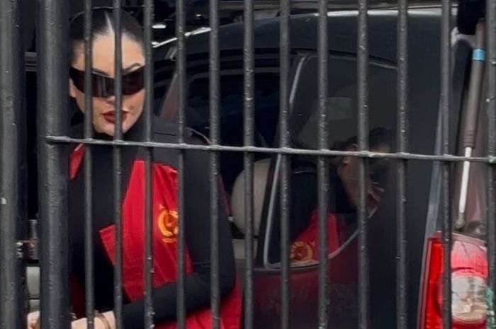 Bantah Pemerasan, Nikita Mirzani Klaim Percakapan WhatsApp Soal Uang ke Reza Gladys Hanya Candaan