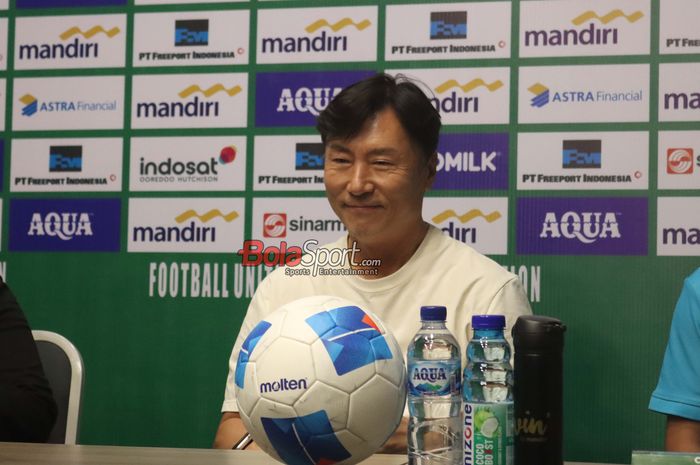 Pelatih Laos Sebut Timnas U-23 Indonesia Sekarang Lebih Lemah daripada Era Shin Tae-yong ...