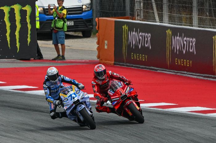 Bukan Lagi 'Adik', Marc Marquez Anggap Alex Rival Tahun Depan - Juara.net