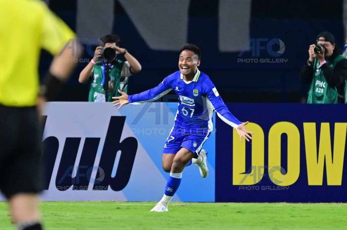 Usai Gelut, Persib Bandung dan Lion City Sailors Kini Sahabatan ...
