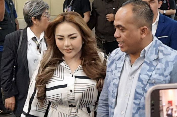 Lisa Mariana Syok Usai Ditetapkan sebagai Tersangka Kasus Video Syur, Kuasa Hukum Beri Tanggapan Ini