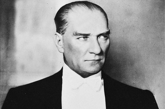 Mustafa Kemal Ataturk: Ironi Bapak Bangsa yang Revolusioner tapi Penuh ...