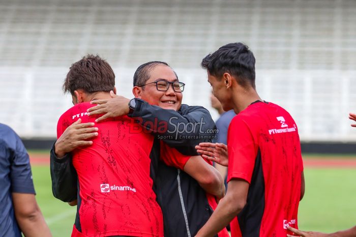 Sumardji Minta Pemain Timnas U-22 Indonesia Tidak Balik ke Klub Super ...