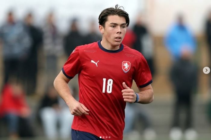 Jangan-jangan Kloningan Erling Haaland, Anak Gianluigi Buffon Hattrick ...