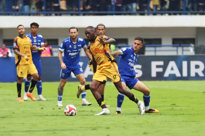 Persib Beri Kode! Ada Sesuatu yang Baru di Akhir Pertandingan Lawan ...