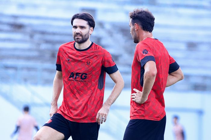 Karier Jon Toral dari Barcelona ke Brawijaya, Media Inggris: Perjalanan ...