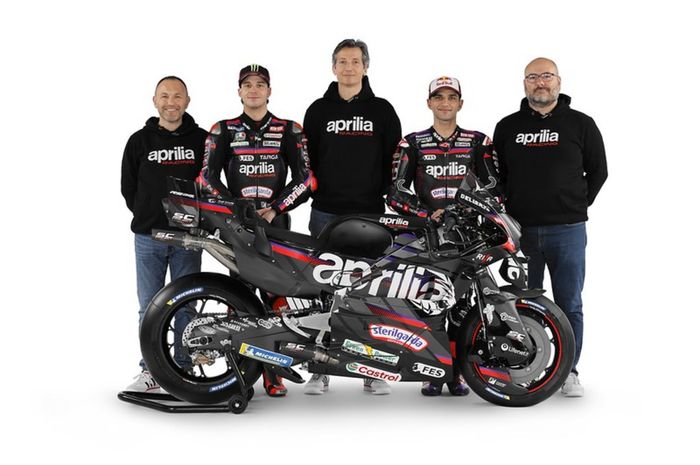 Aprilia Garang dengan Logo Singa, Rivola Yakini Duet Bezzecchi dan ...