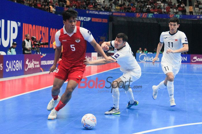 Top Scorer Piala Asia Futsal 2026 - Pemain Muslim Thailand Sabet Trofi ...