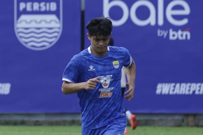 Dari Bek Timnas Indonesia ke Eks Timnas Prancis Saling Berebut Satu ...