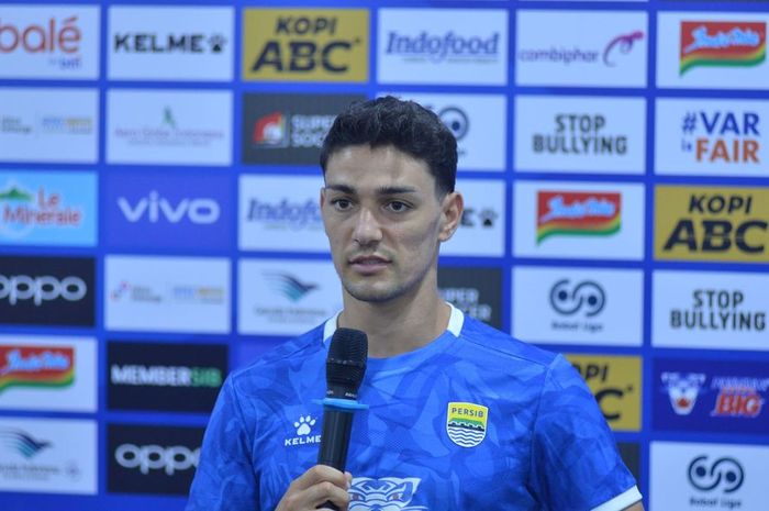 Federico Barba Ungkap Persib Latihan Ekstra Keras Demi Juara Musim Ini ...