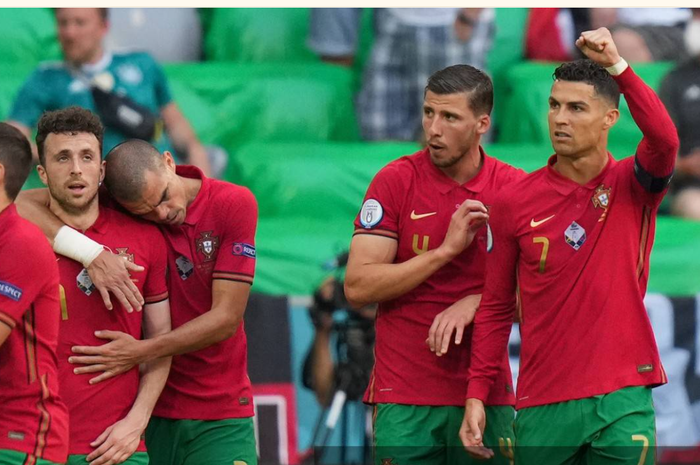 Cristiano Ronaldo Nomer Dua, Ini 20 Pemain Tertua di Piala Dunia 2026 ...
