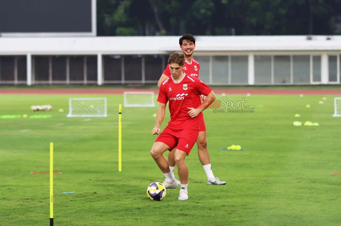 Naturalisasi Luke Vickery dan Mitchell Baker untuk Timnas Indonesia ...