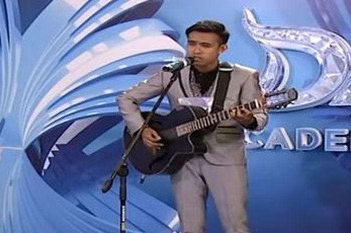 Doa Istri dan Anak Antar Fildan Bau Bau Jadi Juara D’Academy 4