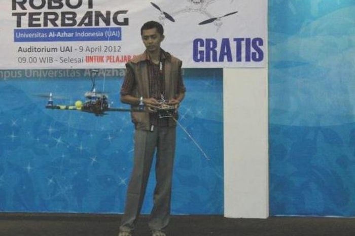 Kompetisi Robot Terbang Bagi Kalangan Pelajar - National Geographic