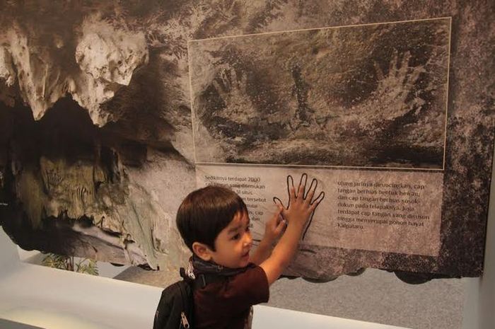 Melestarikan Peninggalan Gambar Cadas di Indonesia - National Geographic