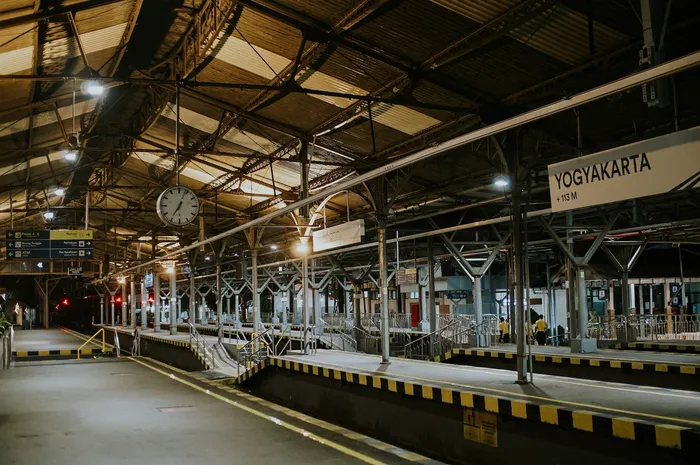 Inilah Persinyalan Kereta Api Hal Menjadi Penentu Keamanan Kereta Api ...