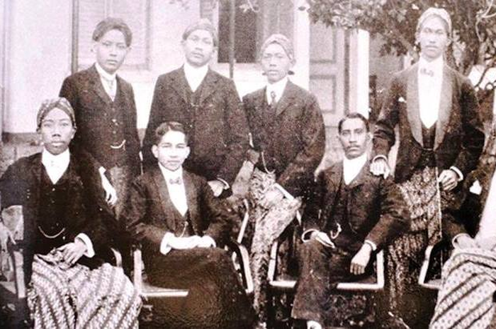 Jadi Tonggak Kebangkitan Nasional, Boedi Oetomo Merupakan Kecambah ...