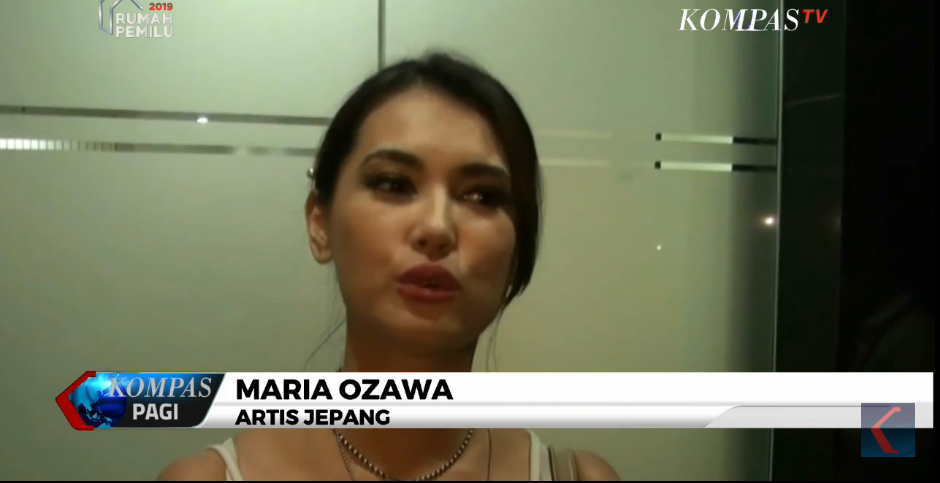 Sahabat Sebut Petugas Imigrasi Bali Menahan Mantan Artis Film Dewasa Maria Ozawa untuk Minta Foto