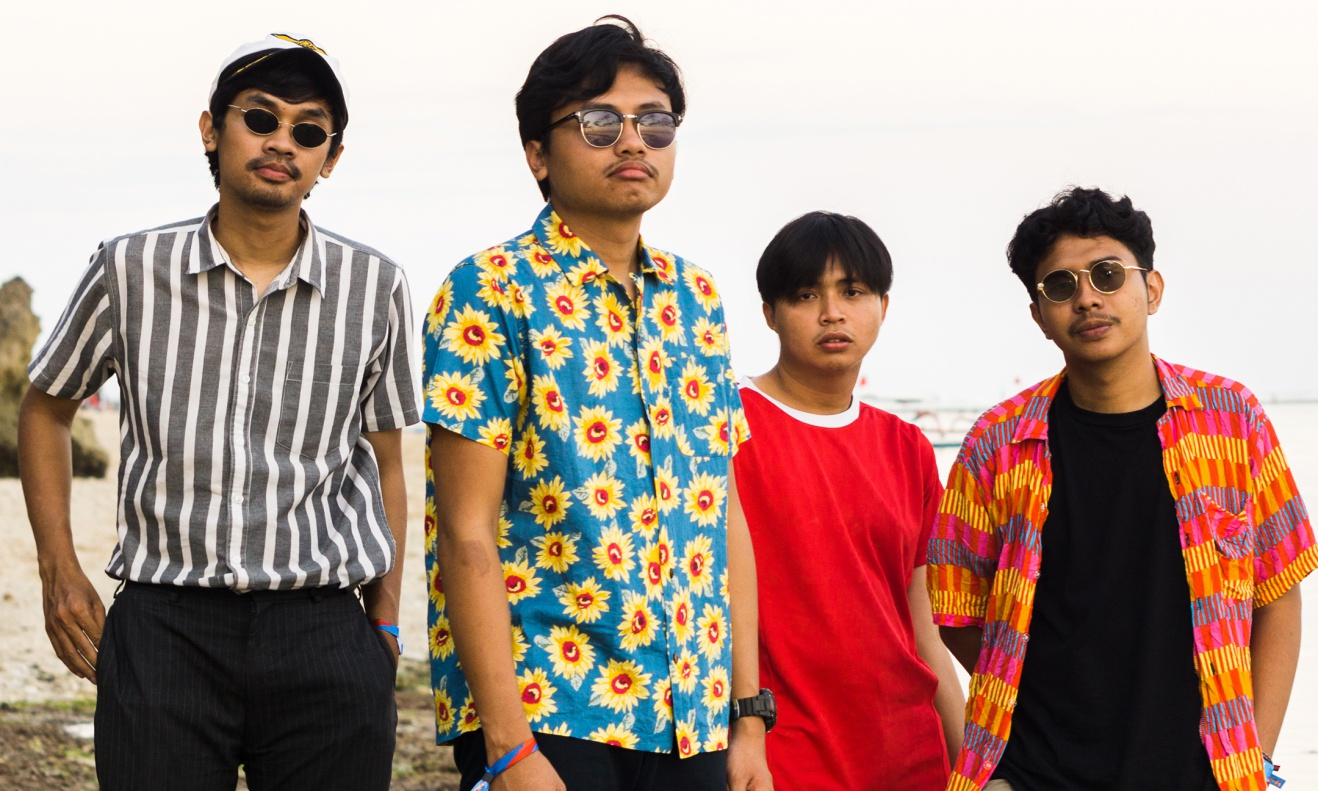 5 Rekomendasi Band Rock Indonesia Masa Kini Yang Bernuansa Jadul