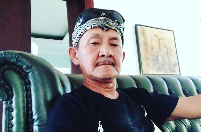 Cuek Saat Dibilang Hanya Incar Harta, Inilah Sosok Dewi Lestari, Istri ...