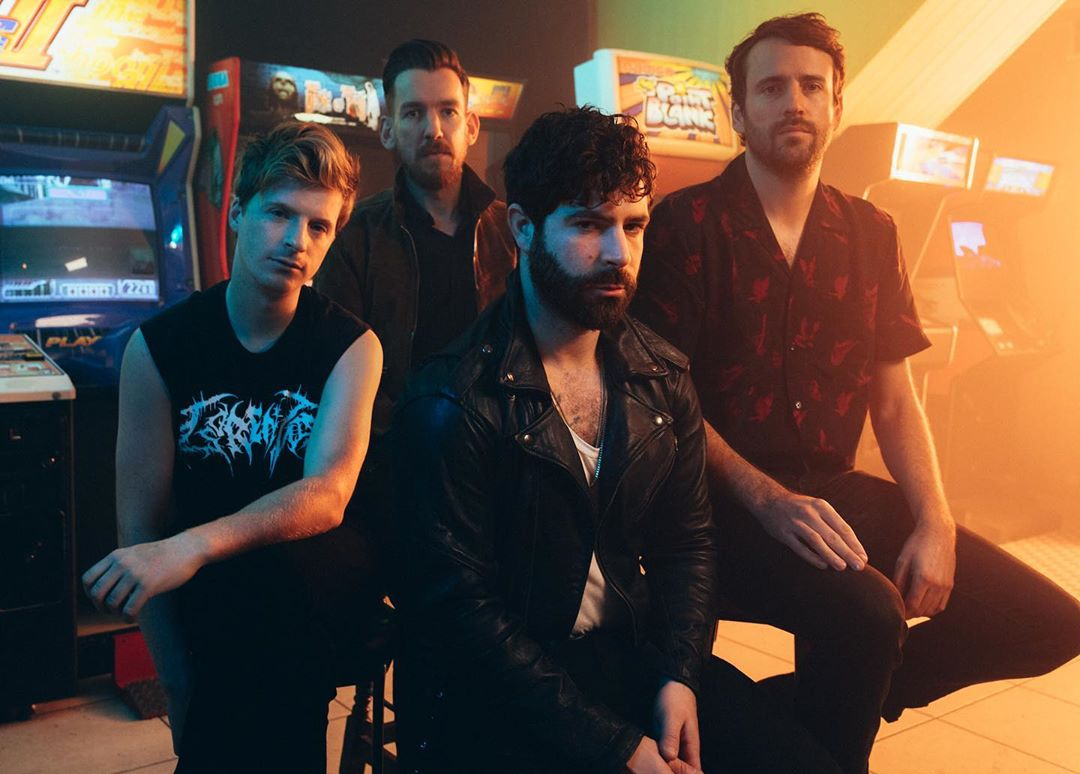 Foals Bakal Gelar Konser Amal Intimate di London Bulan Depan! - Page all
