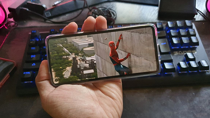 Apa itu teknologi OSIE Oppo Reno5j Yang Cocok Untuk Nonton Film Marvel ...