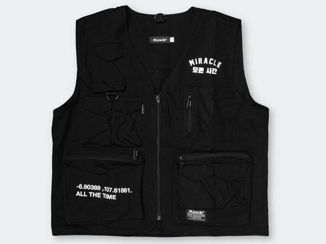 5 Rekomendasi Vest Cowok Brand Lokal Keren, Harga 300 Ribuan - Page all