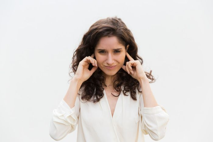 Jangan Lagi Disepelekan, 3 Penyebab Teling Berdengung Wajib Kamu ...