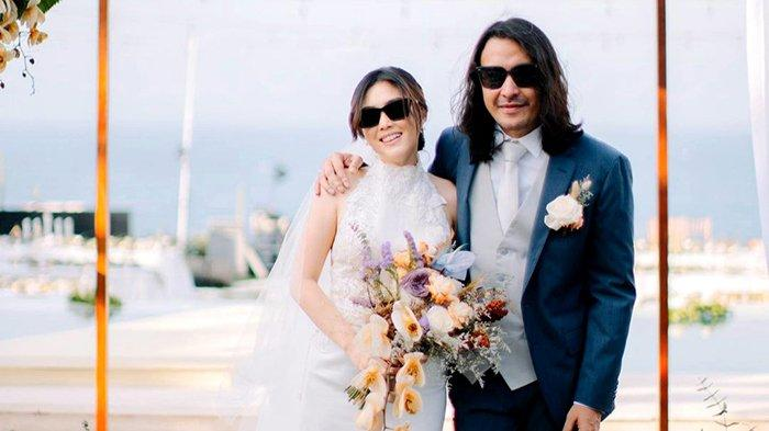 'Gue Langsung Bertekuk Lutut', Inilah Sosok Cindy Maria, Istri Ello ...