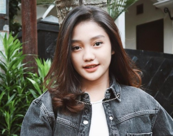 Bikin Heboh Satu Indonesia, Usai Foto Panas Chandrika Chika Viral di ...